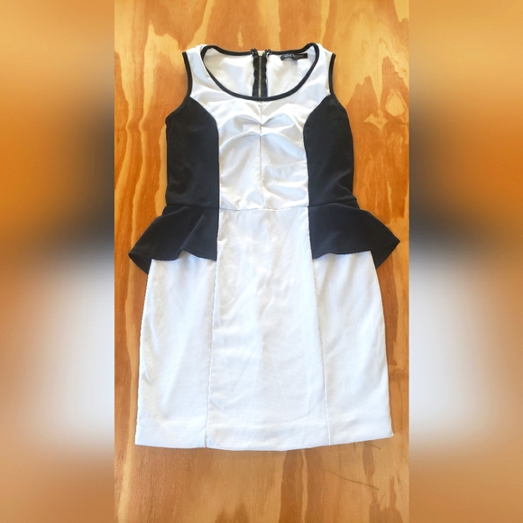 Green Envelope | Dresses | Y2k Mini Peplin Dress | Poshmark